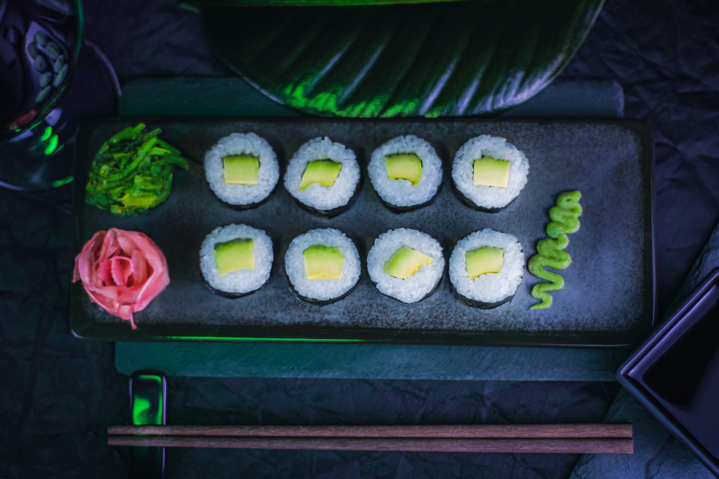 AVOCADO MAKI – Mamba Sushi